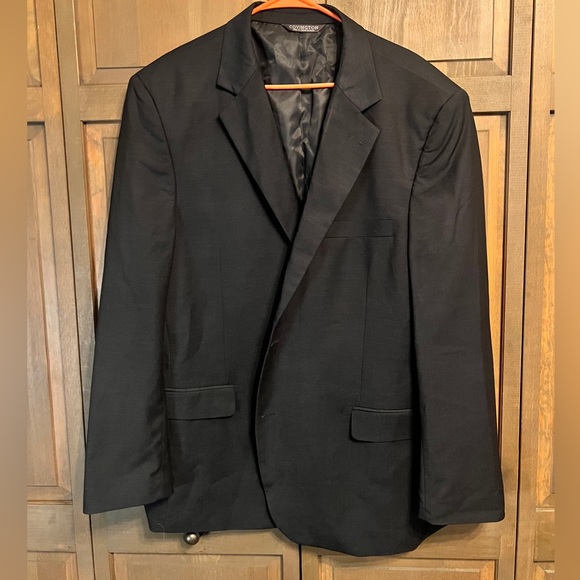 Covington | Suits & Blazers | Mens Covington Suit Jacket And Pants ...